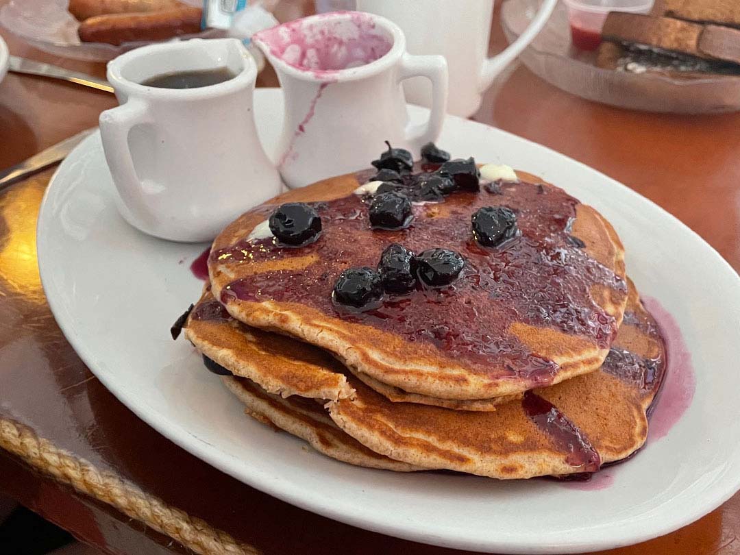 Lighthouse Cafe Breakfast: A Sanibel Favorite - Capturing Captiva